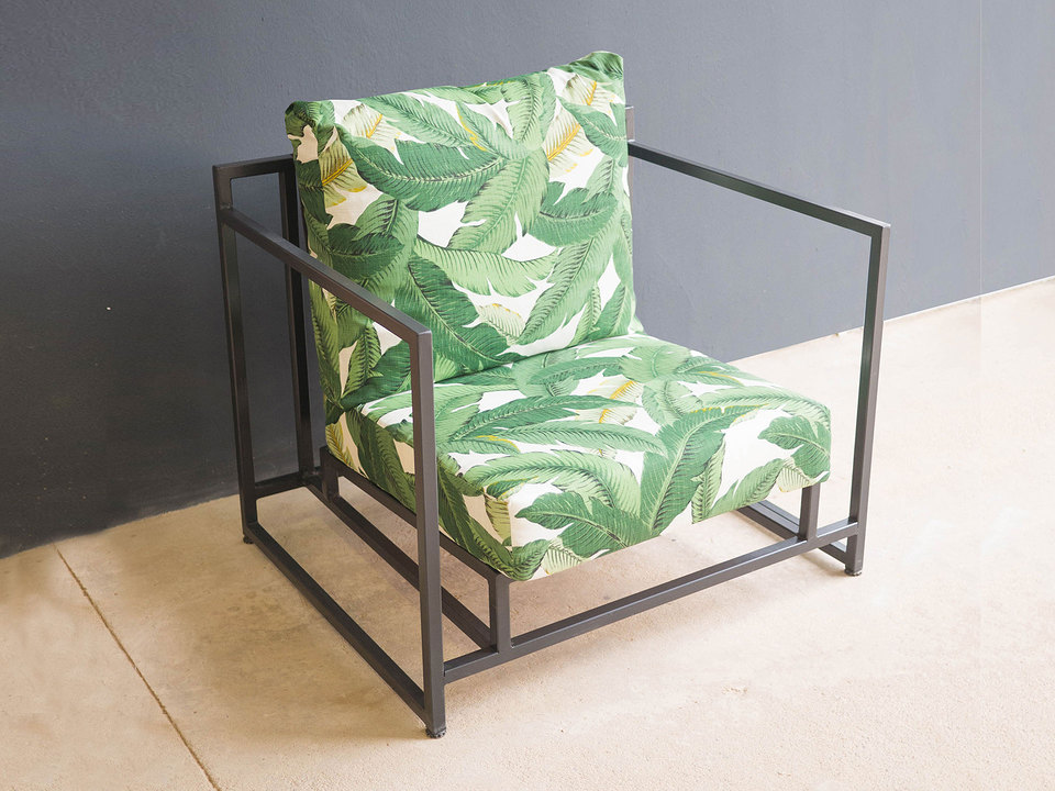 Jungle Lounger Small chair | Tabled